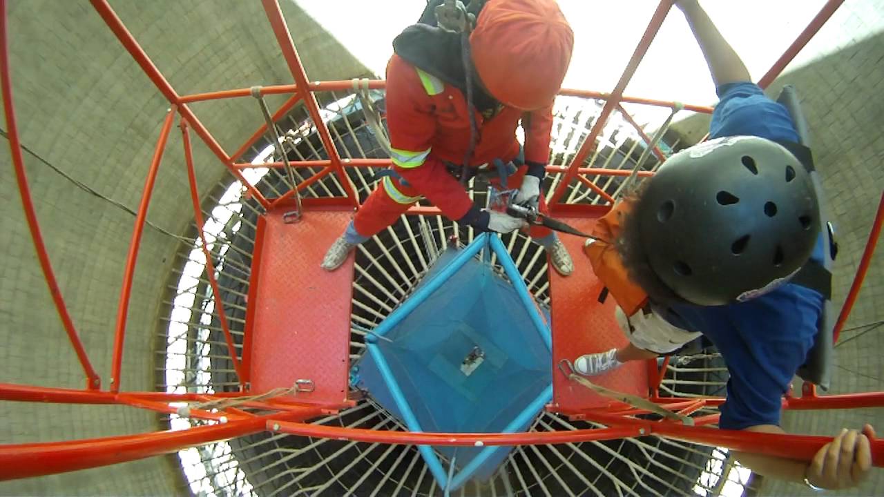 Orlando Towers - Scad 70m Freefall - YouTube