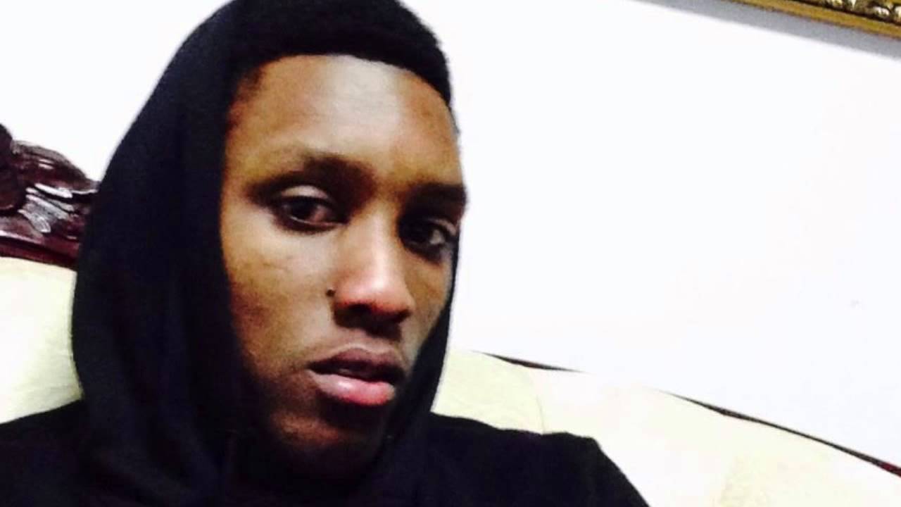 YEAH HUH HUH (audio) **** YOUNG DIAMOND - YouTube