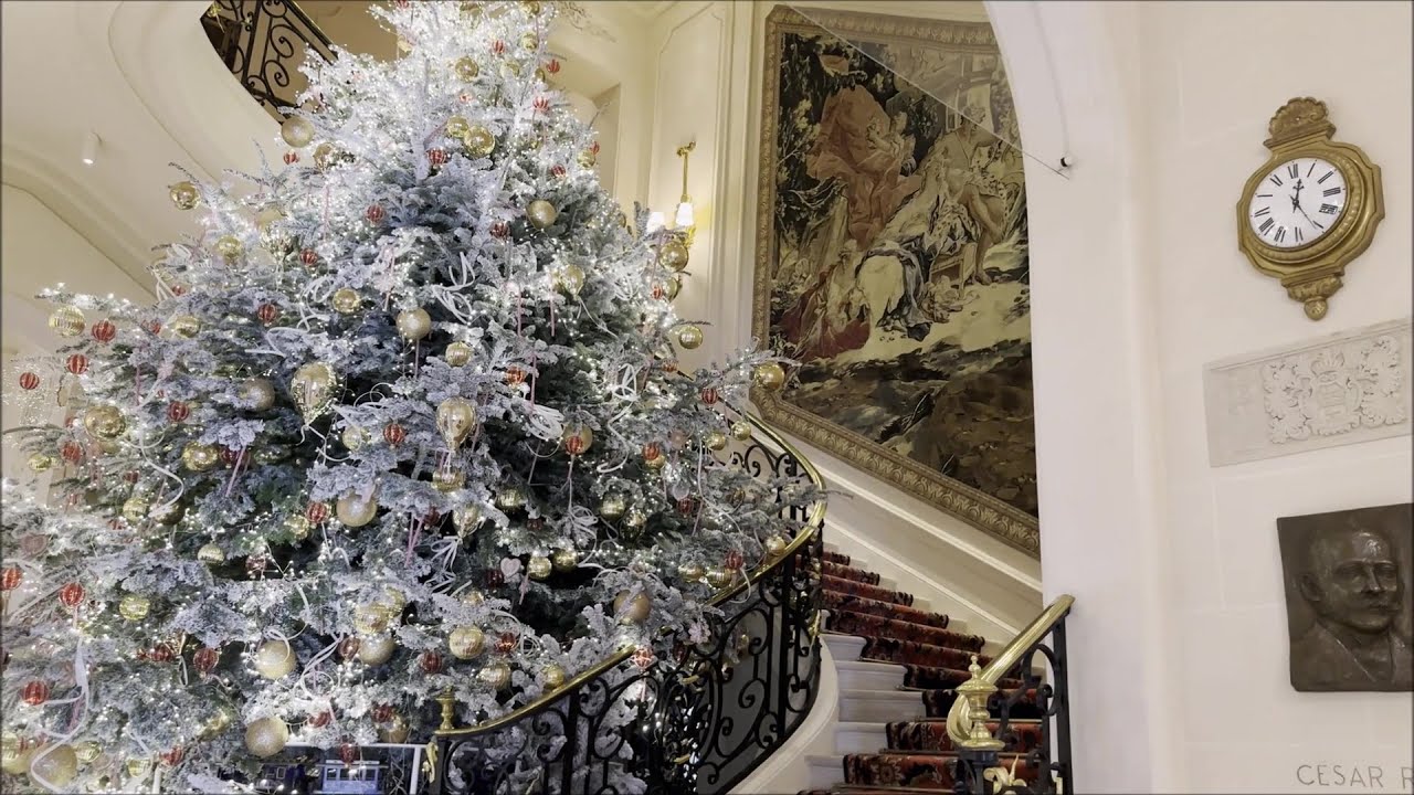 CHRISTMAS In PARIS. RITZ PARIS Splendid Balcony Blue Deluxe Suite ...