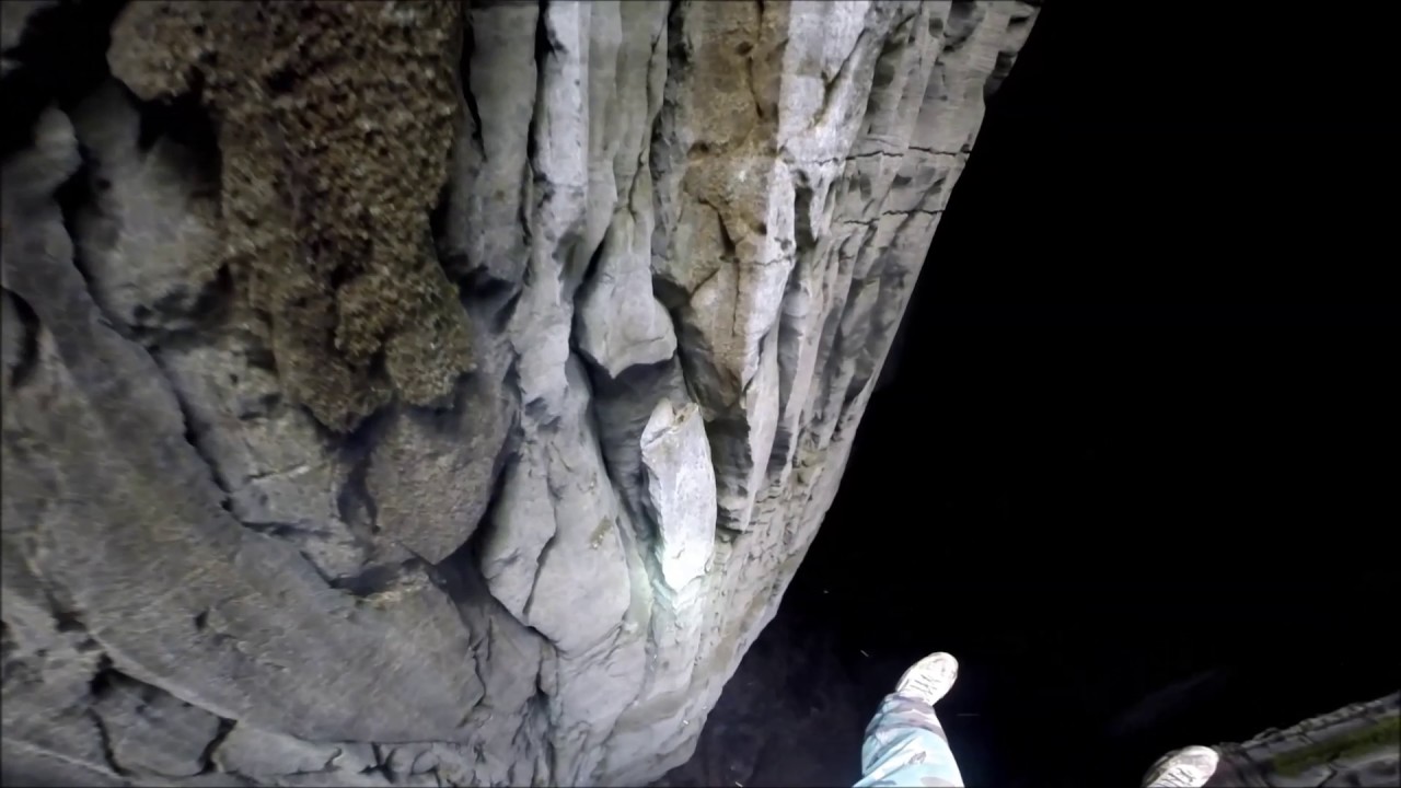 Rappeling at Valhalla Pit in Alabama - YouTube