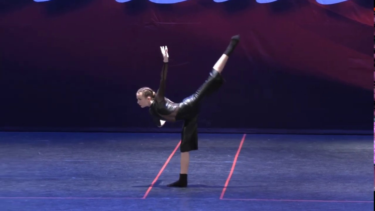 Chloe Slone - Human - YouTube