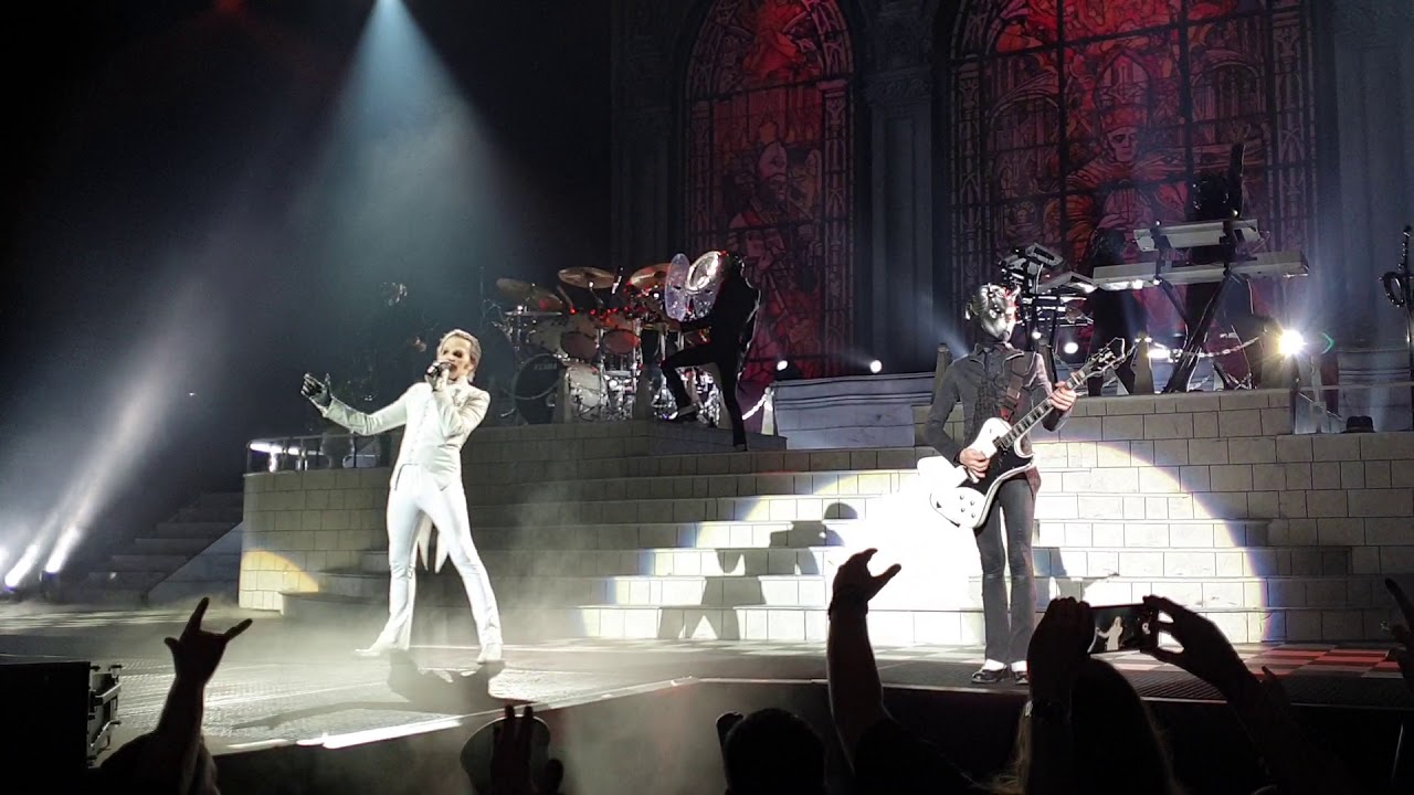 Ghost - Ghuleh / Zombie Queen (Live in Budapest) - YouTube