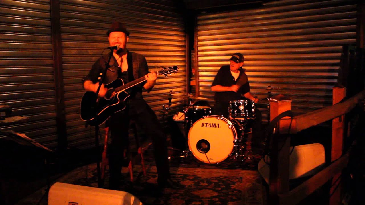 Steve Reilly & Vini Lopez : State Trooper (Bruce Springsteen) - YouTube