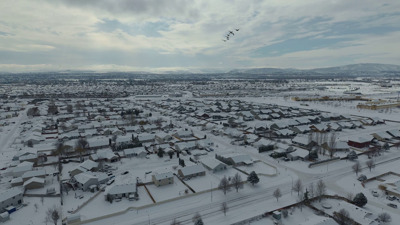 Autel EVO looking around Pasco Washington Snowmageddon 2019 - YouTube