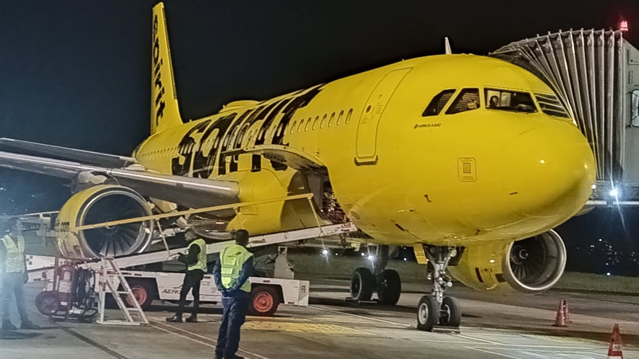 plane spotting #2T2 MROC/SJO COSTA RICA - YouTube