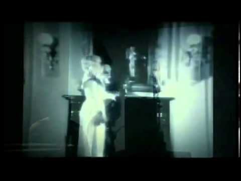 Ayla Dikmen Ilk ve Son Askim Sen Olacaksin www mp3cagi net 360p)