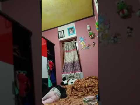 dessy tata bohay bergaya hot banget