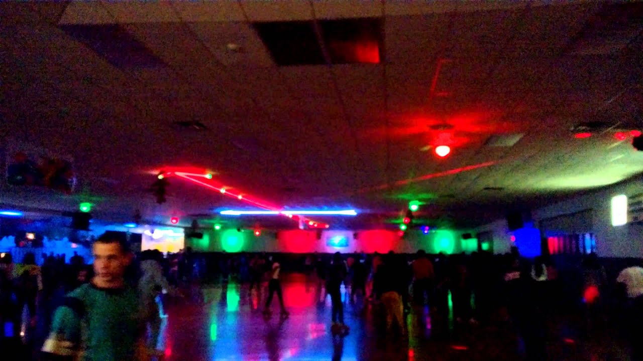 Lombard Roller Rink Dec 2015 - YouTube
