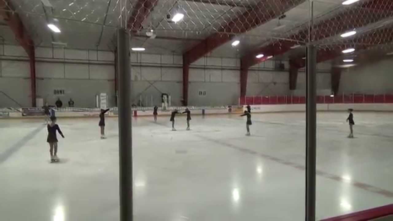 Ice Show 2015 Hunger Games - YouTube