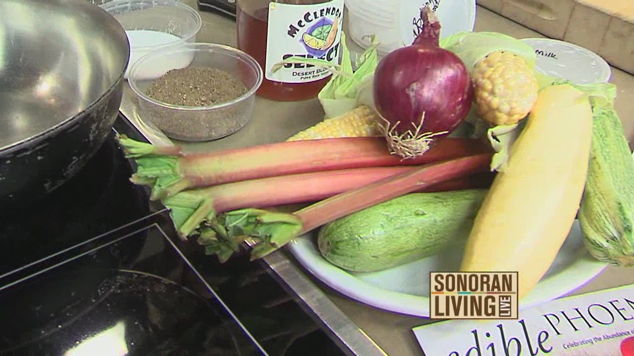 Chef Payton Currys shows off some tasty dishes - YouTube