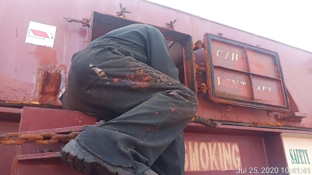 cargo hold ventilation - YouTube