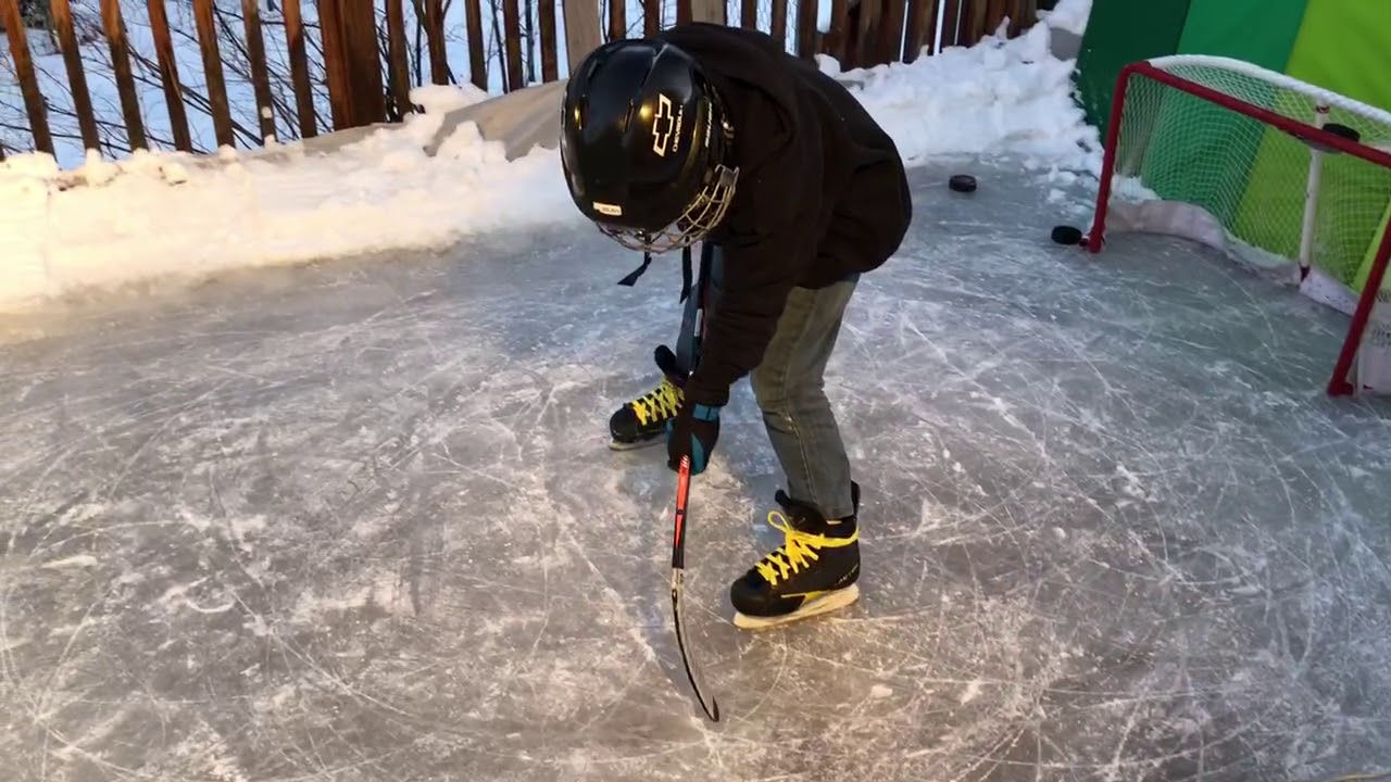 2020 BACKYARD DECK ICE RINK SKATE - YouTube