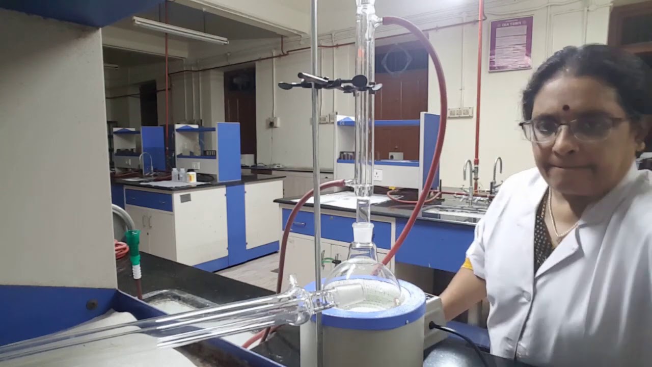 Simple Lab Processes - Starting a Refluxing Process - YouTube