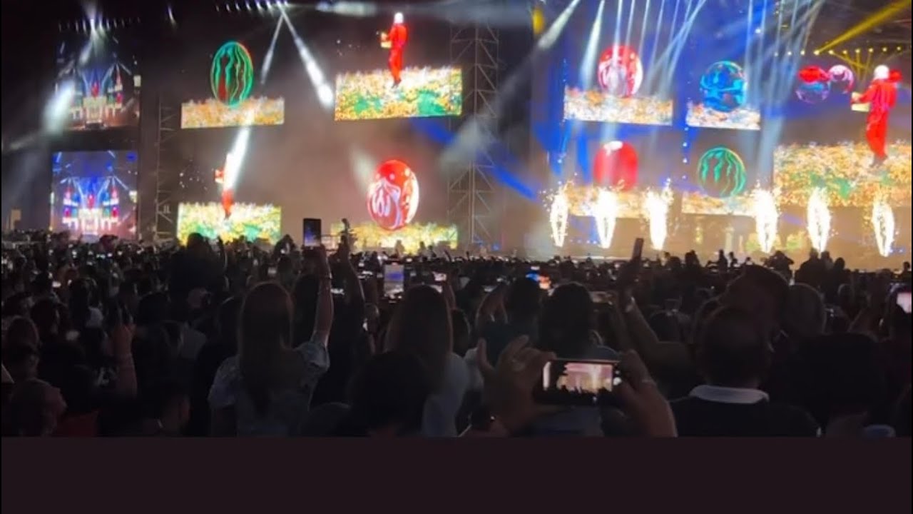 Jai Ho - A.R Rahman Concert Bukit Jalil - YouTube