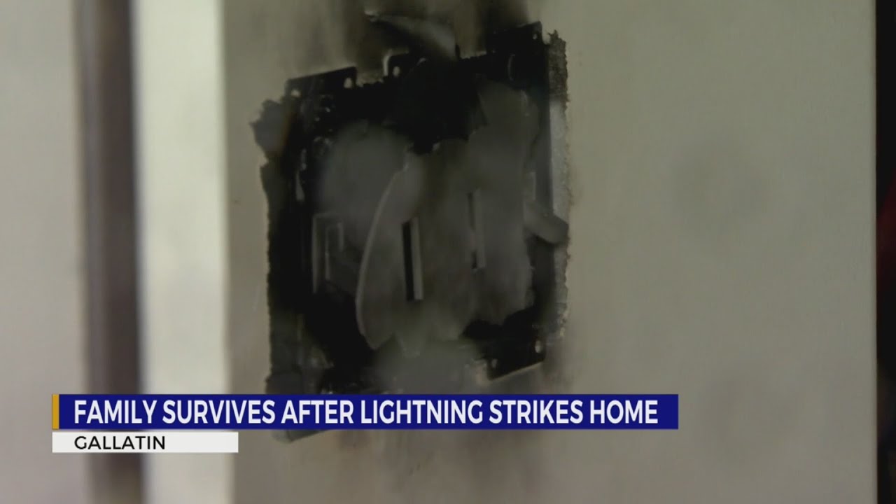 Family safe after lightning strikes home - YouTube