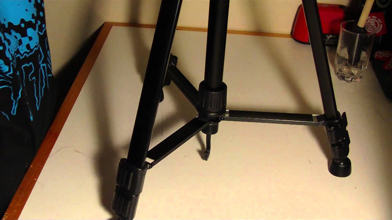 Nexxtech 1.4m Tripod Unboxing - YouTube