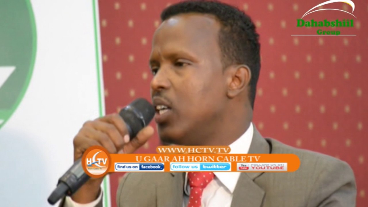 Barnaamijka Fanka Iyo Suugaanta = Marti Al fanaan Axmed Biif - YouTube