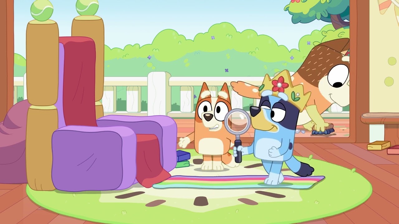 Meet the Queen | Bluey | Disney Junior Arabia - YouTube