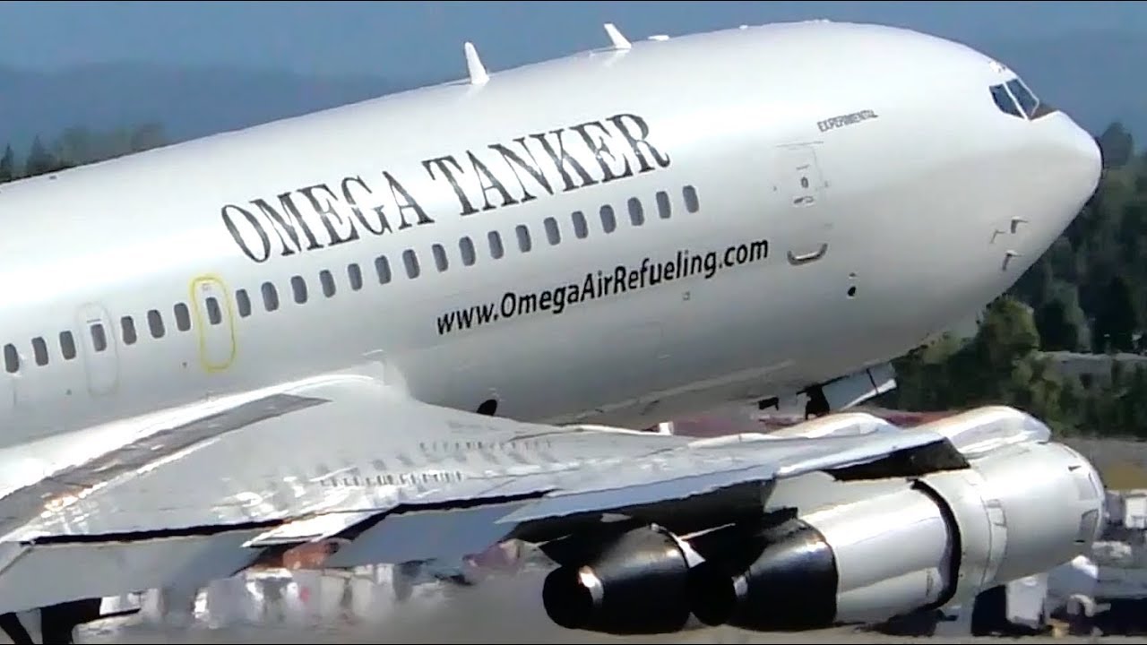 TURN UP YOUR VOLUME !! Boeing 707 LOUD Takeoff | Anchorage Airport ...