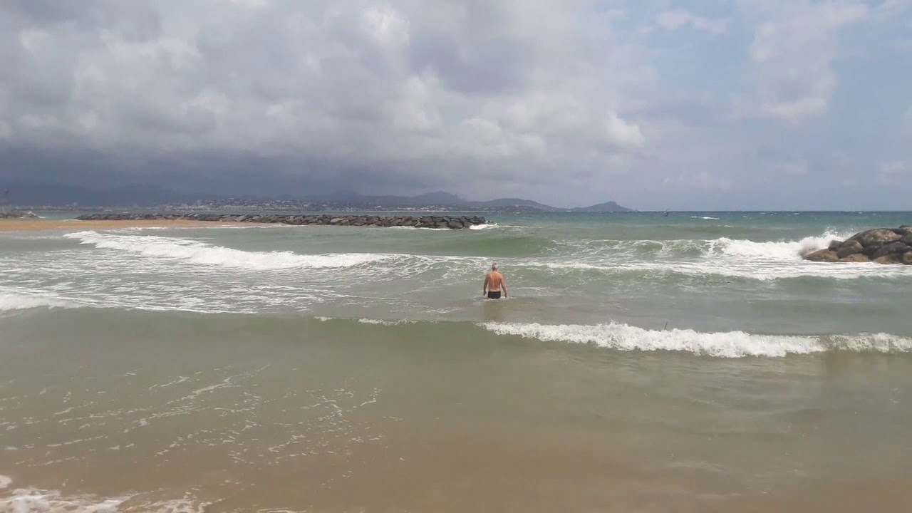 Jens bader Saint Augylf strand 29-5-2020 - YouTube