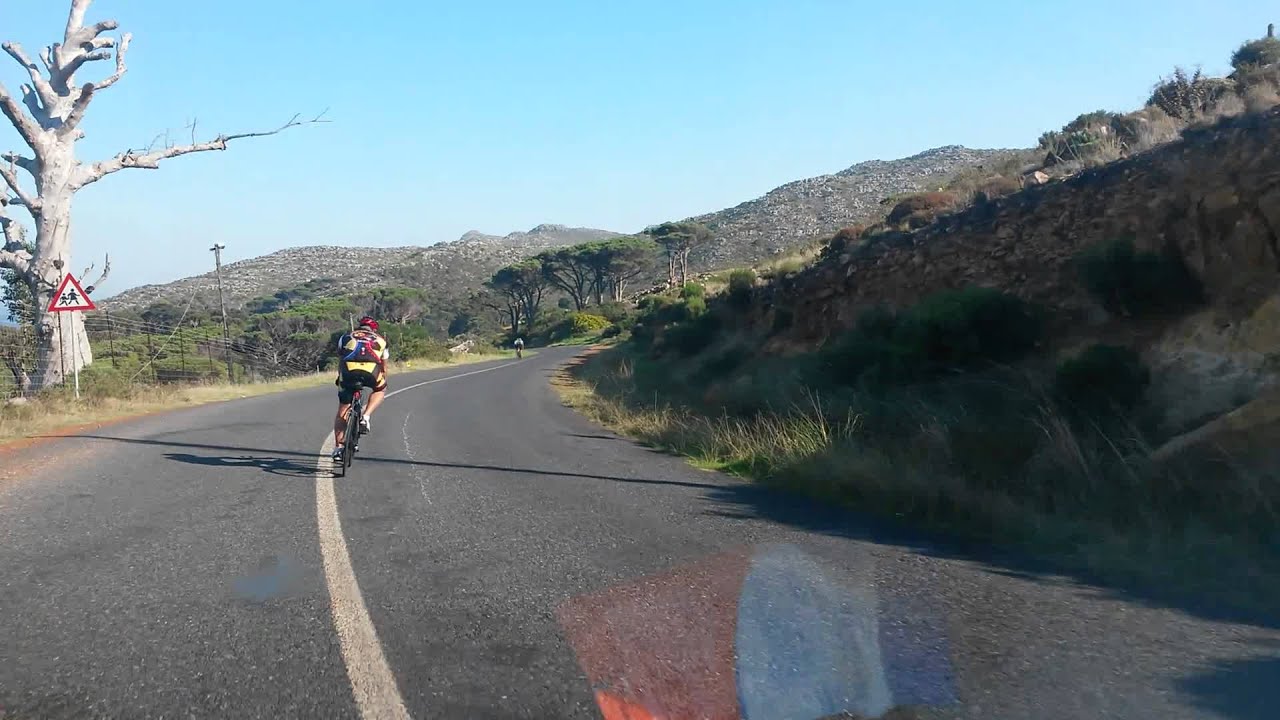 Bad Cyclist behaviour - YouTube