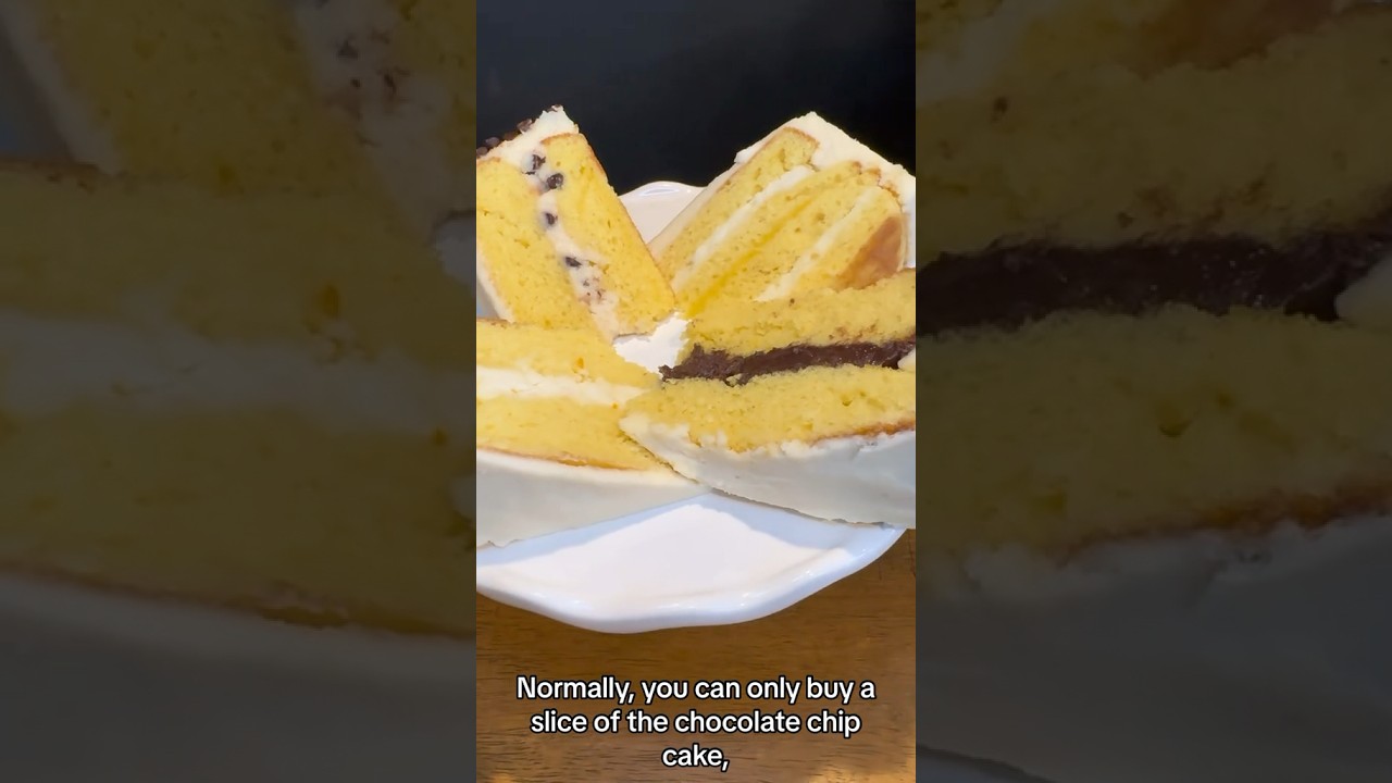 Delicious Cake and Cannolis at Tony Cannoli in Mundelein - YouTube