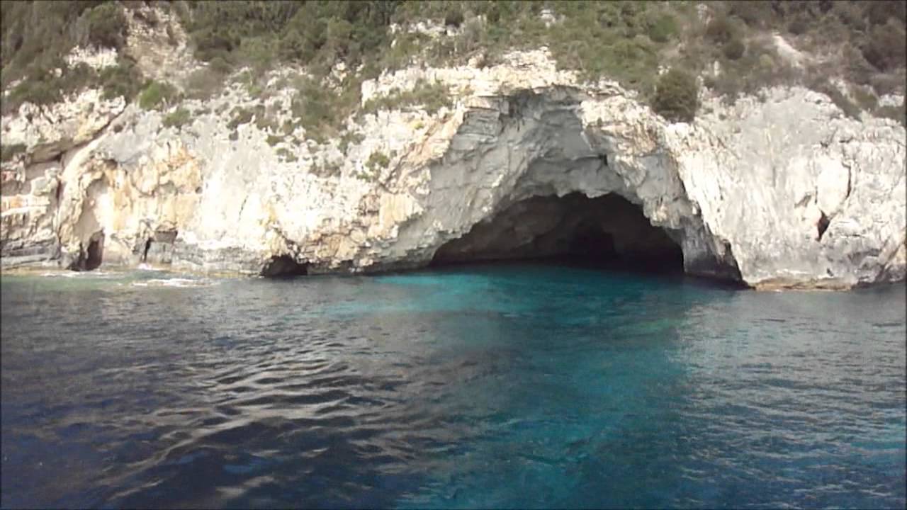 ΠΑΞΟΙ-ΑΝΤΙΠΑΞΟΙ - PAXOS-ANTIPAXOS-BLUE CAVES - YouTube