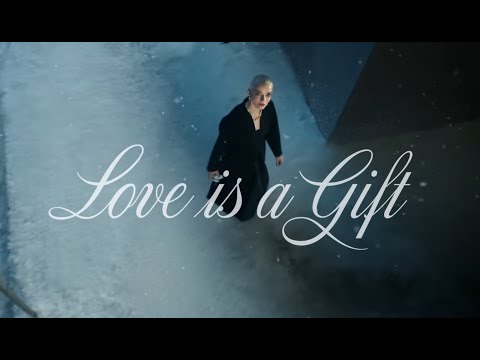 Love Is a Gift—Tiffany & Co.