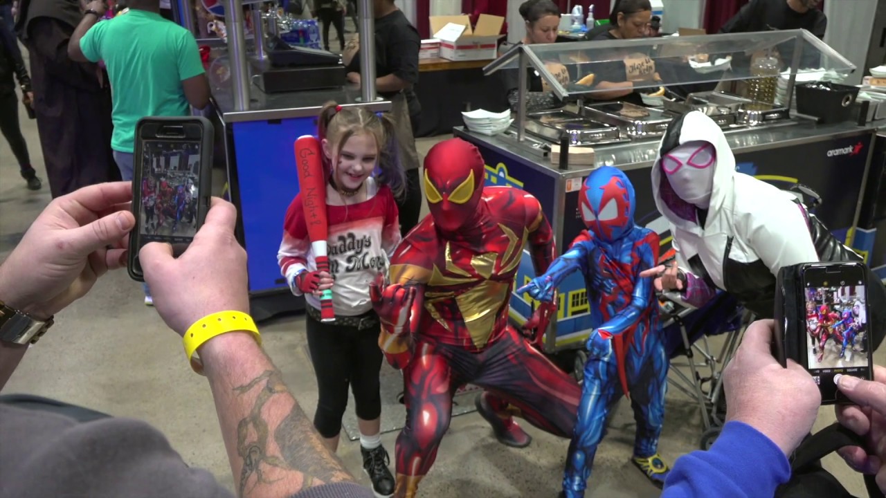 Comics, Celebrities, & Cosplay Bring Record Crowds to Planet Comicon ...