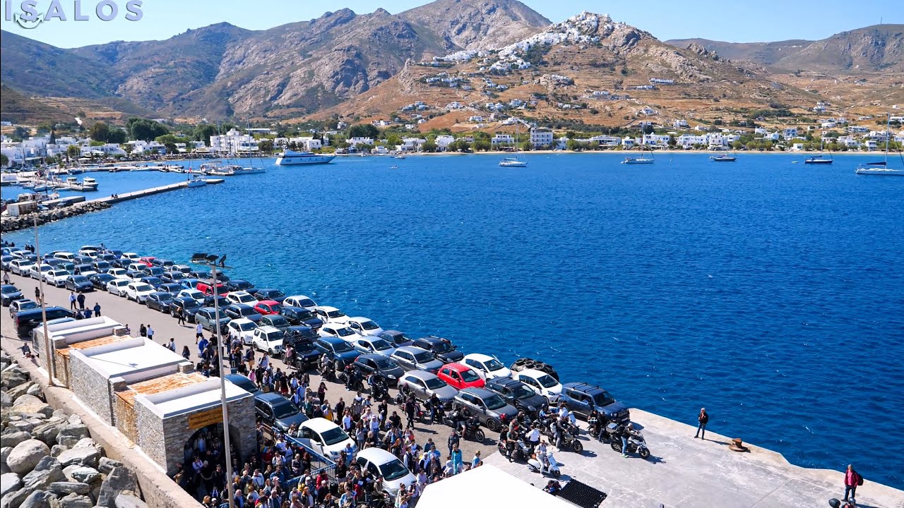 Μαζική αναχώρηση εκδρομέων από Σέριφο με το “Anemos” (Massive ...