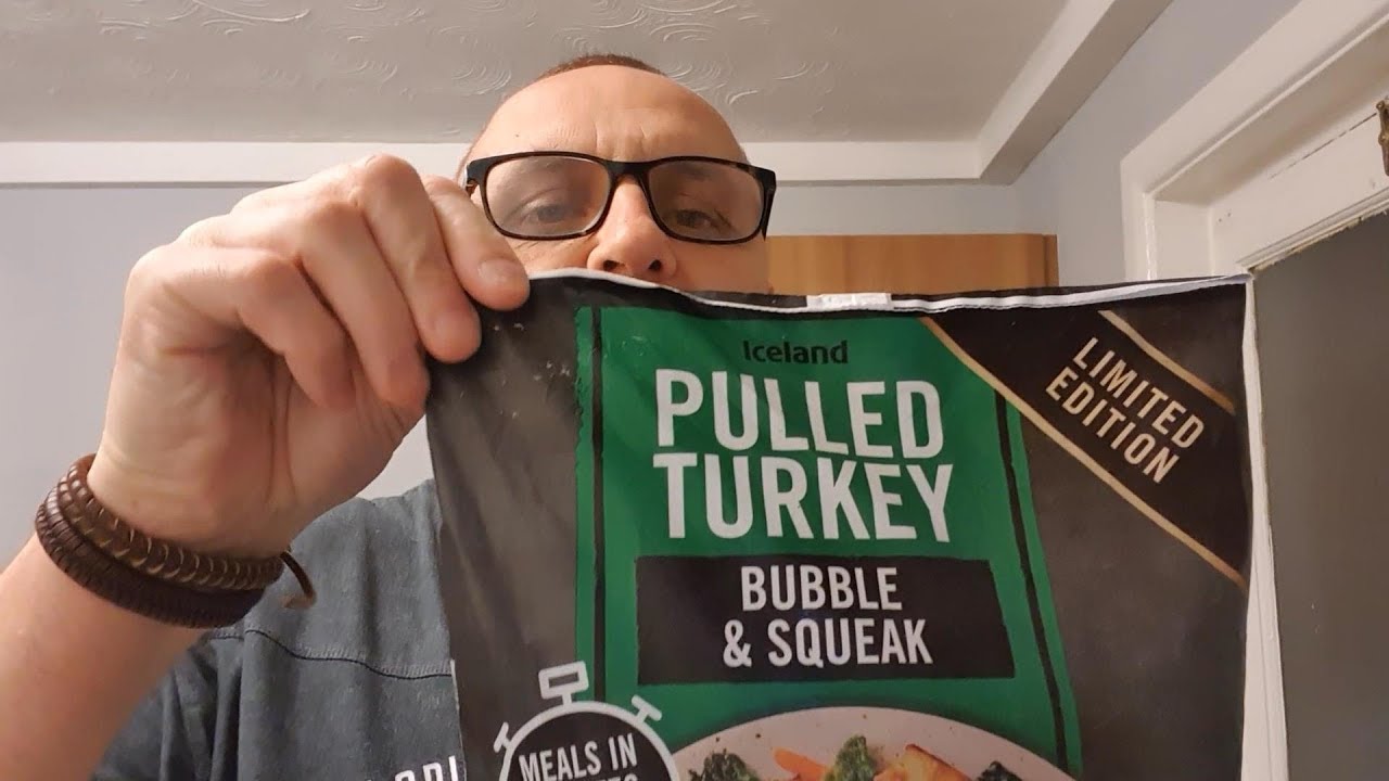 Iceland Pulled Turkey Bubble & Squeak - YouTube