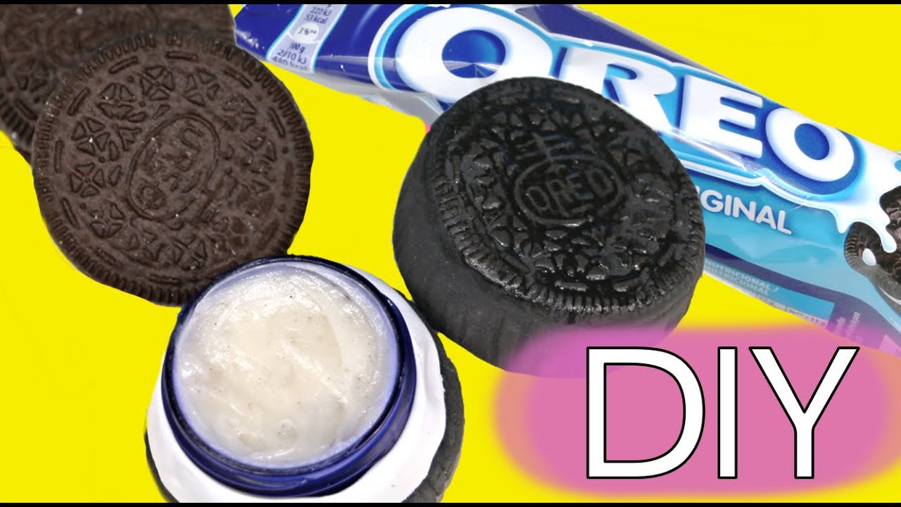 How to make an Oreo lip balm with Jumping clay and vaseline - YouTube