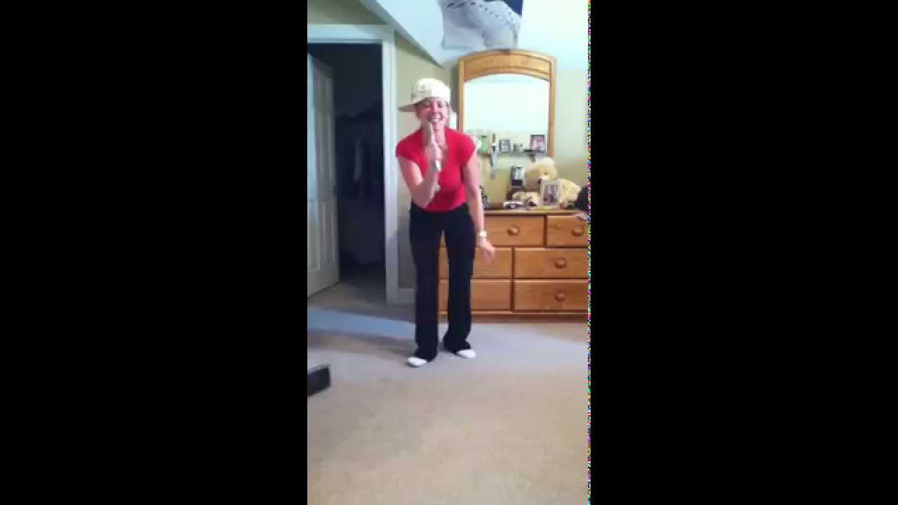 Crazy Mom Dancing Youtube