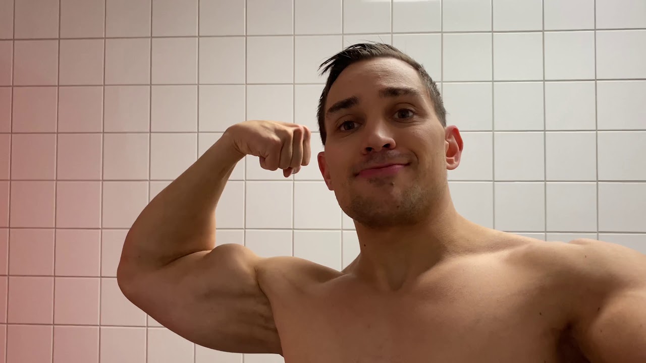 Posing Bodybuilder, Update & GainInzane Clothing - YouTube