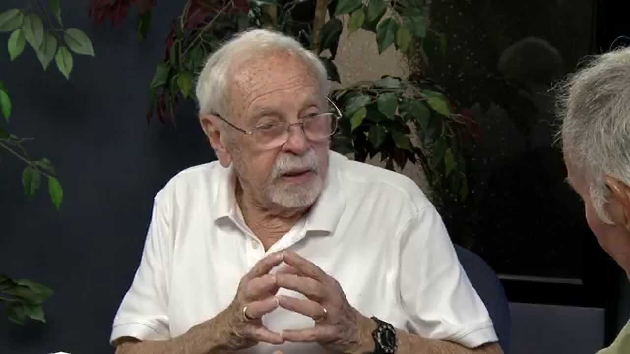 Papas World Nick Hoxter returns - YouTube