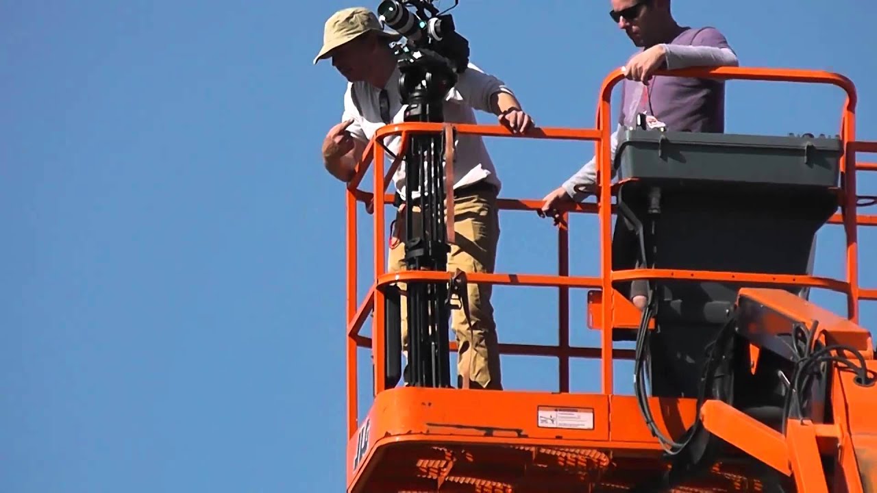 Stig Bungee Jumping in a Lotus F1 Car - YouTube