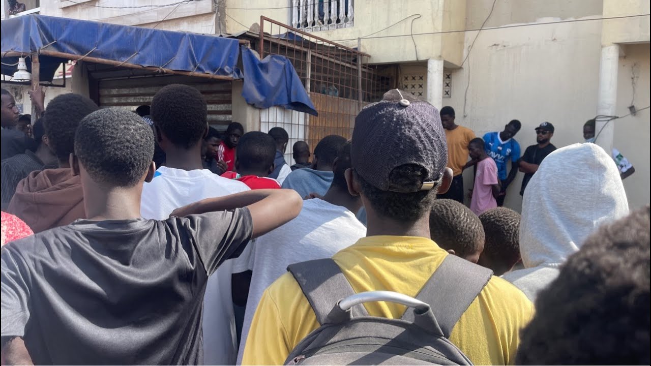 En direct Depart de Thiatou Daouda Fall - YouTube