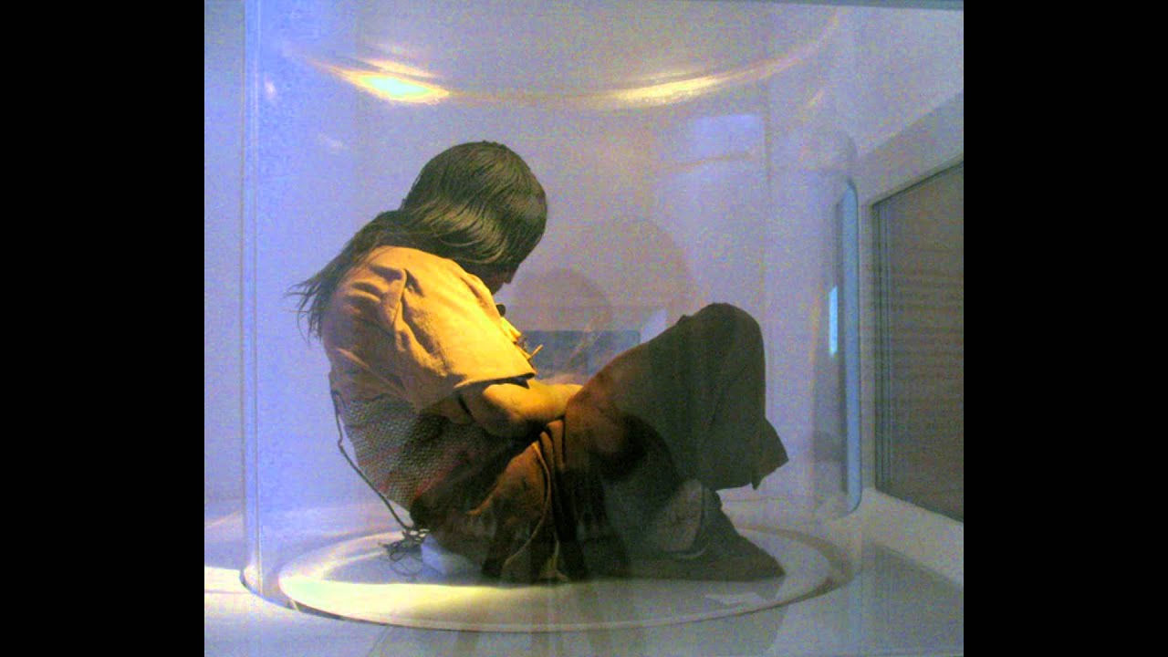 THE 15 YEAR OLD INCAN GIRL FROZEN FOR 500 YEARS - YouTube