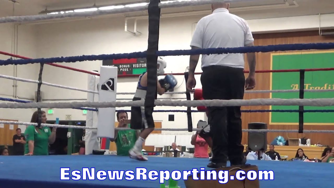 christian perez vs jaiden corea - EsNews Boxing - YouTube