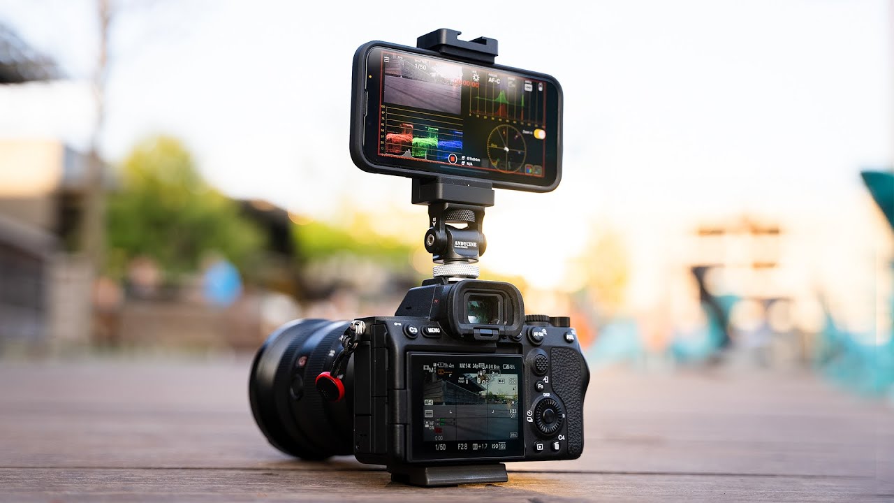 This App Turned my iPhone 13 Mini into a PRO MONITOR (kind of) - YouTube