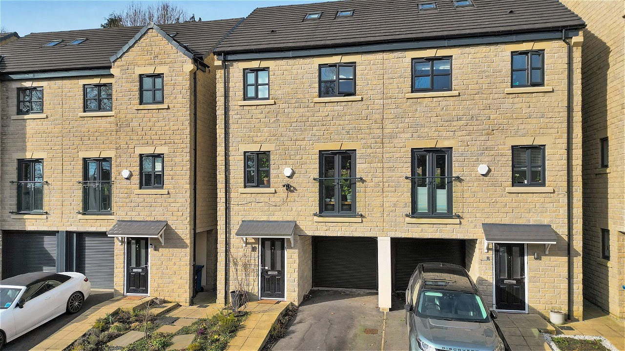 Cloverleaf Court, Wharncliffe Side, Sheffield, S35 - YouTube