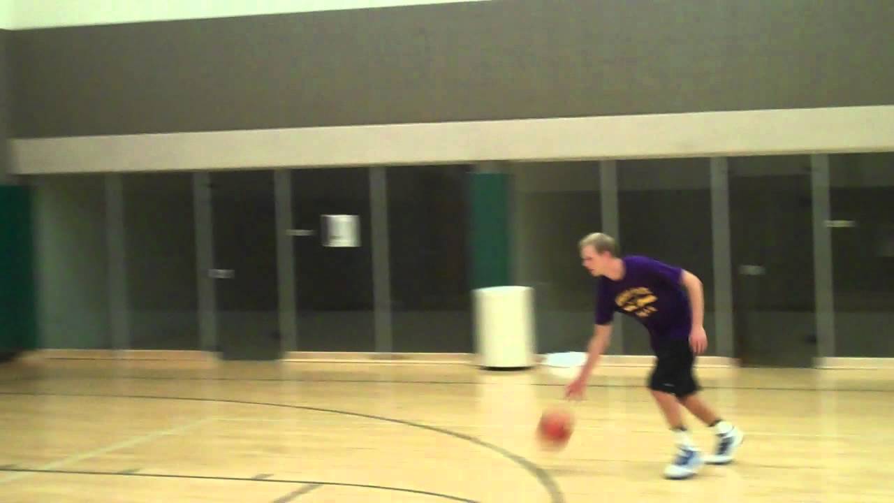 Frank Veldman between the legs - YouTube