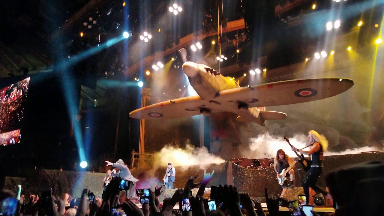 Iron Maiden live Los Angeles intro Aces high Ufo Churchill's Speech ...