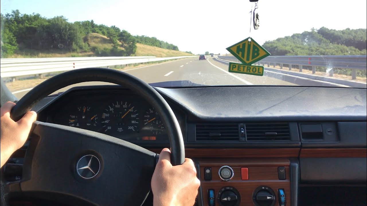 Mercedes W124 250D Drive Uphill - YouTube