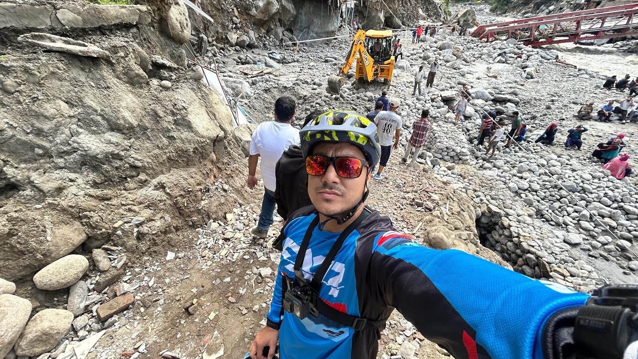 😱Witnessing Old Manali after the flash flood… heartbreaking yet ...