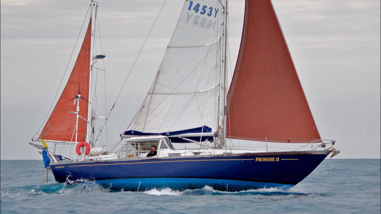 Camper & Nicholson 38 |Boat Tour - YouTube