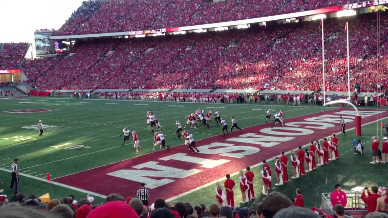 Derek Watt first touchdown badgers - YouTube