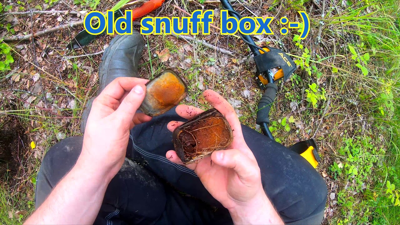 Bombs And Bullets :d - (Metal Detecting) - YouTube