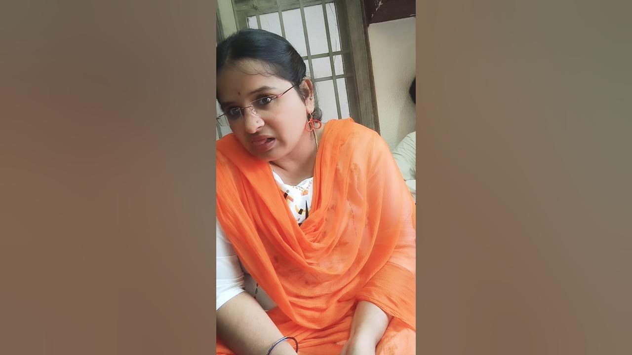 ఏవండీ నేను మీకోసం ఈ ప్రపంచం మొత్తం తో fight చేస్తాం😍😍😍#comedy #shortsviral #comedyfilms #funny ...