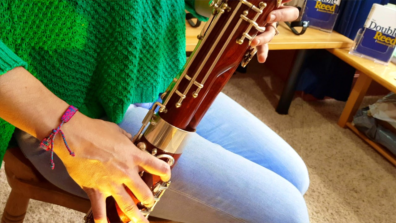 Moosmann 200 Soloist bassoon - Besozzi's bassoon sonata - YouTube